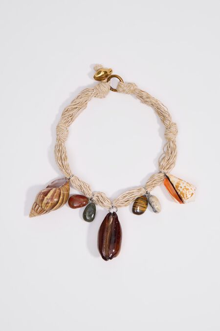 Collar caracolas naturales y piedras
