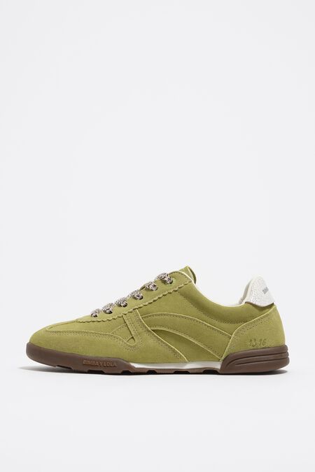 Lime split leather 13 16 Indoor sneaker